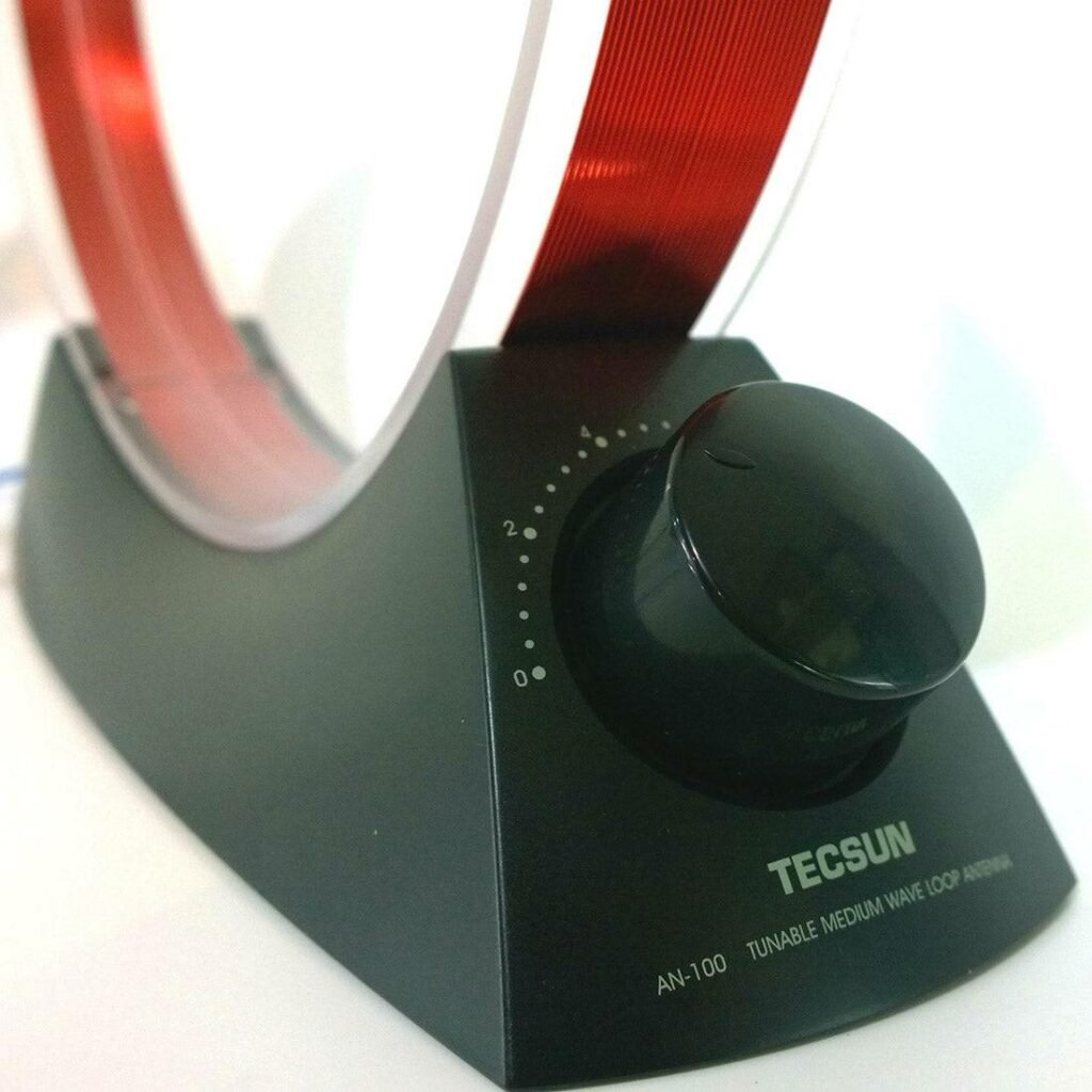 Tecsun AN-100 a tuneable loop antenna
